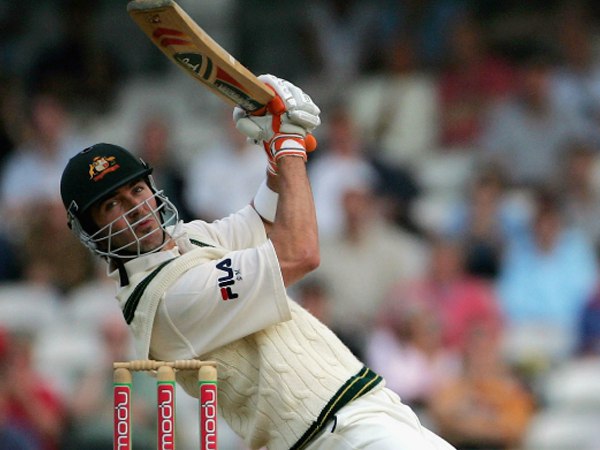 जब टूटी उंगली के साथ इस बल्लेबाज ने गेंदबाजों को धोया, भारत हार गया ...